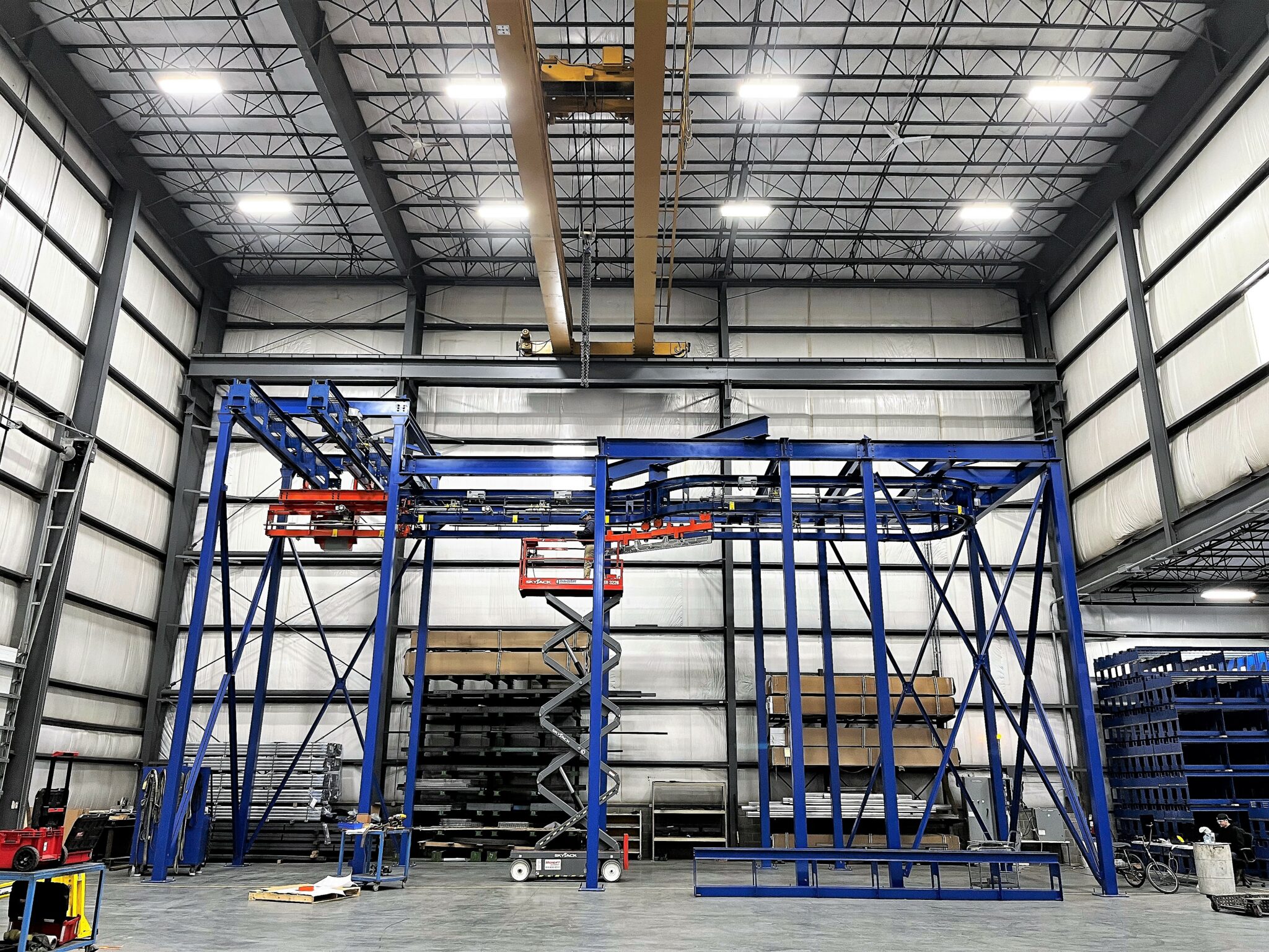 Engineering of custom overhead conveyor systems - IntelliTrak